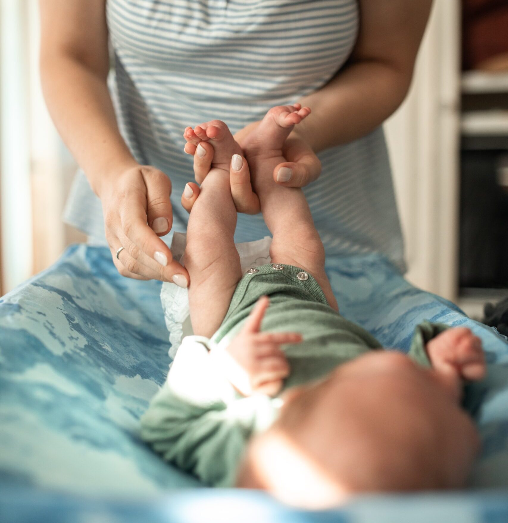 Tips For Changing Your Baby in Public - parentztalk.com