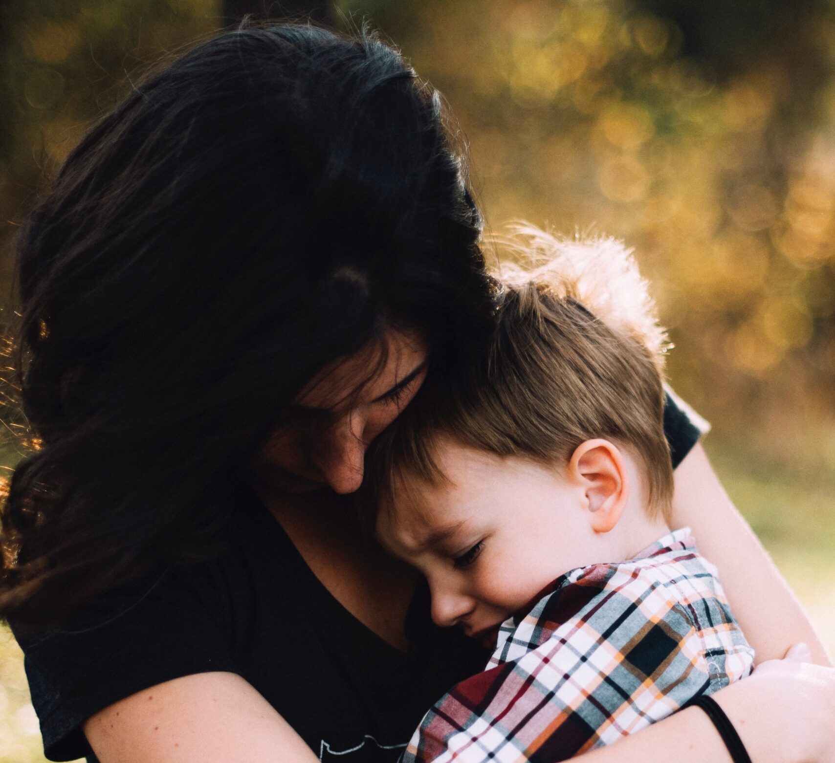 How to Show Restraint When Disciplining Your Kids - parentztalk.com