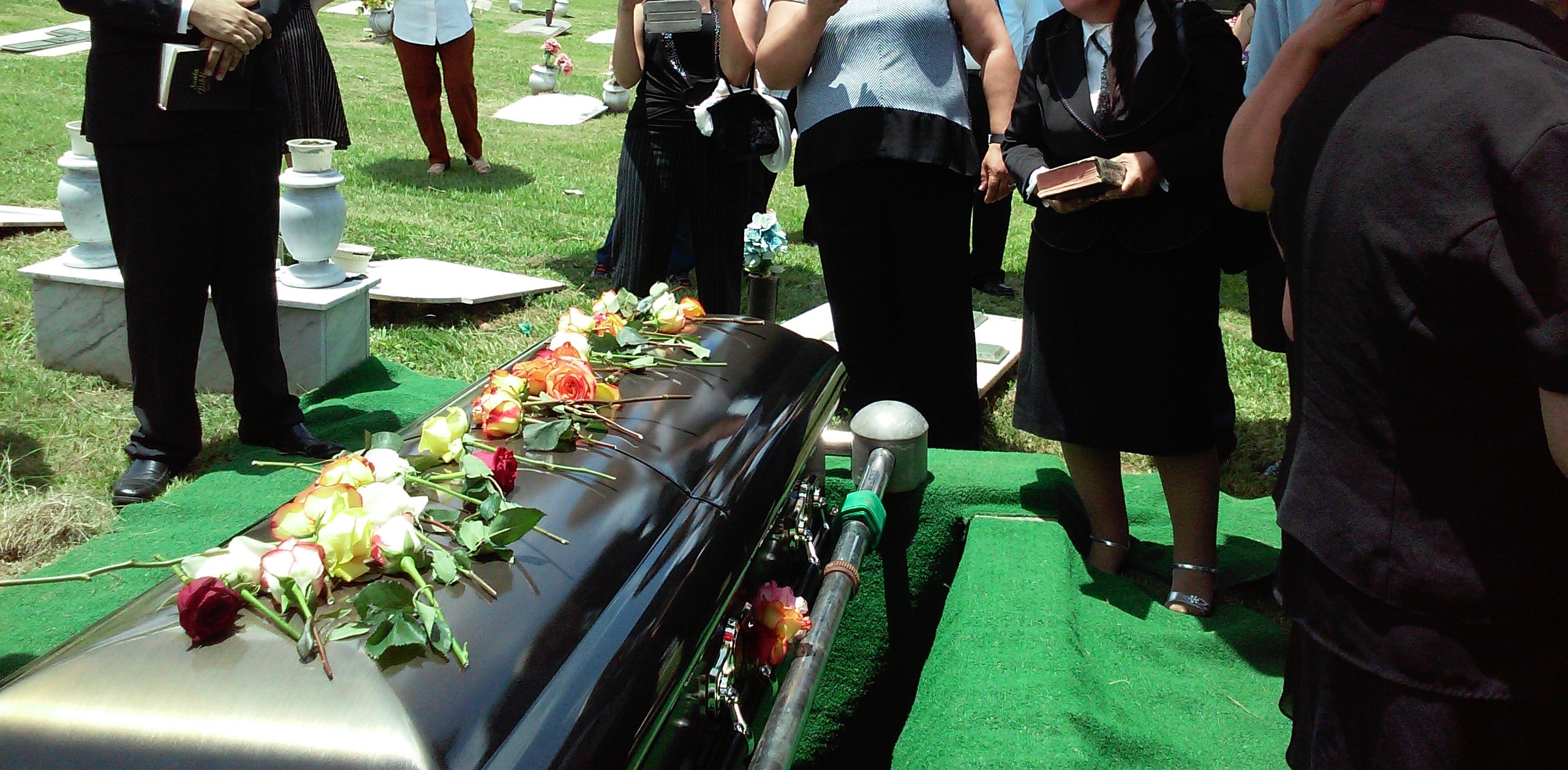 Important Questions to Ask Yourself Before Taking Your Kid to a Funeral ...