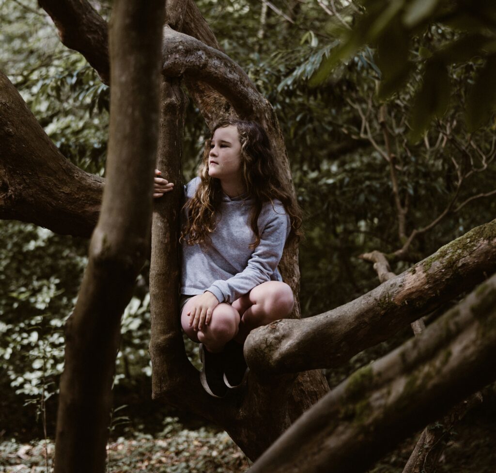 Pros and Cons of Free-Range Parenting - parentztalk.com